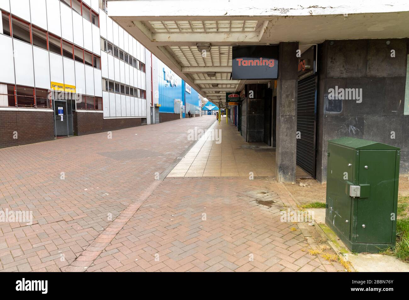 Basildon, Essex, UK. 1st April 2020. Streets, retail shops, restaurants ...