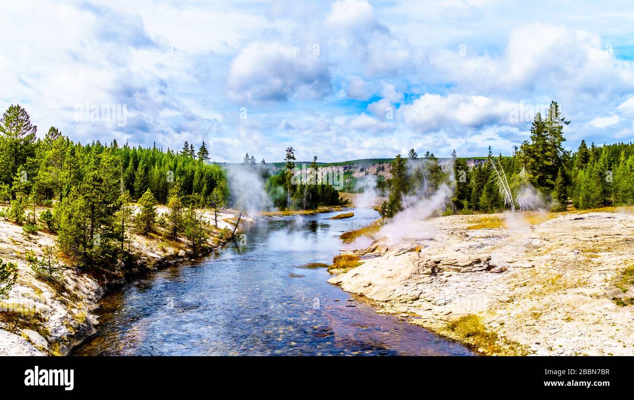 Fan geysers hi-res stock photography and images - Alamy
