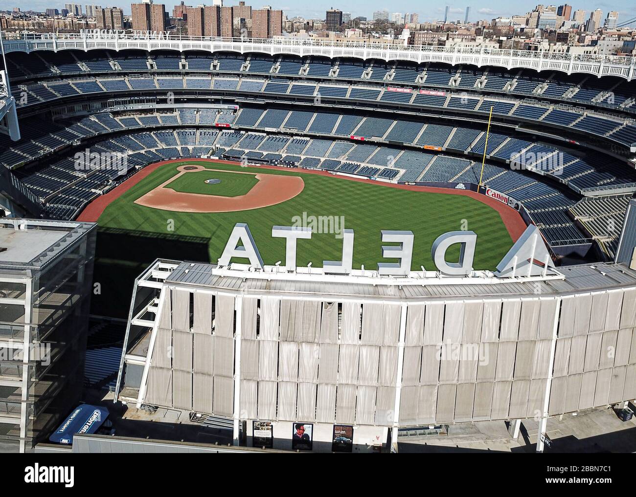 Bronx games hi-res stock photography and images - Alamy