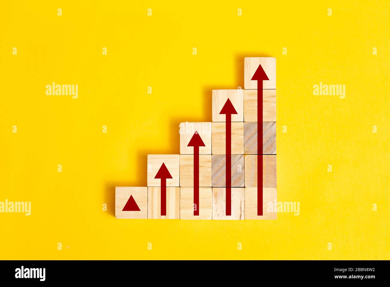 Business growth graph concept with wooden blocks Stock Photo - Alamy