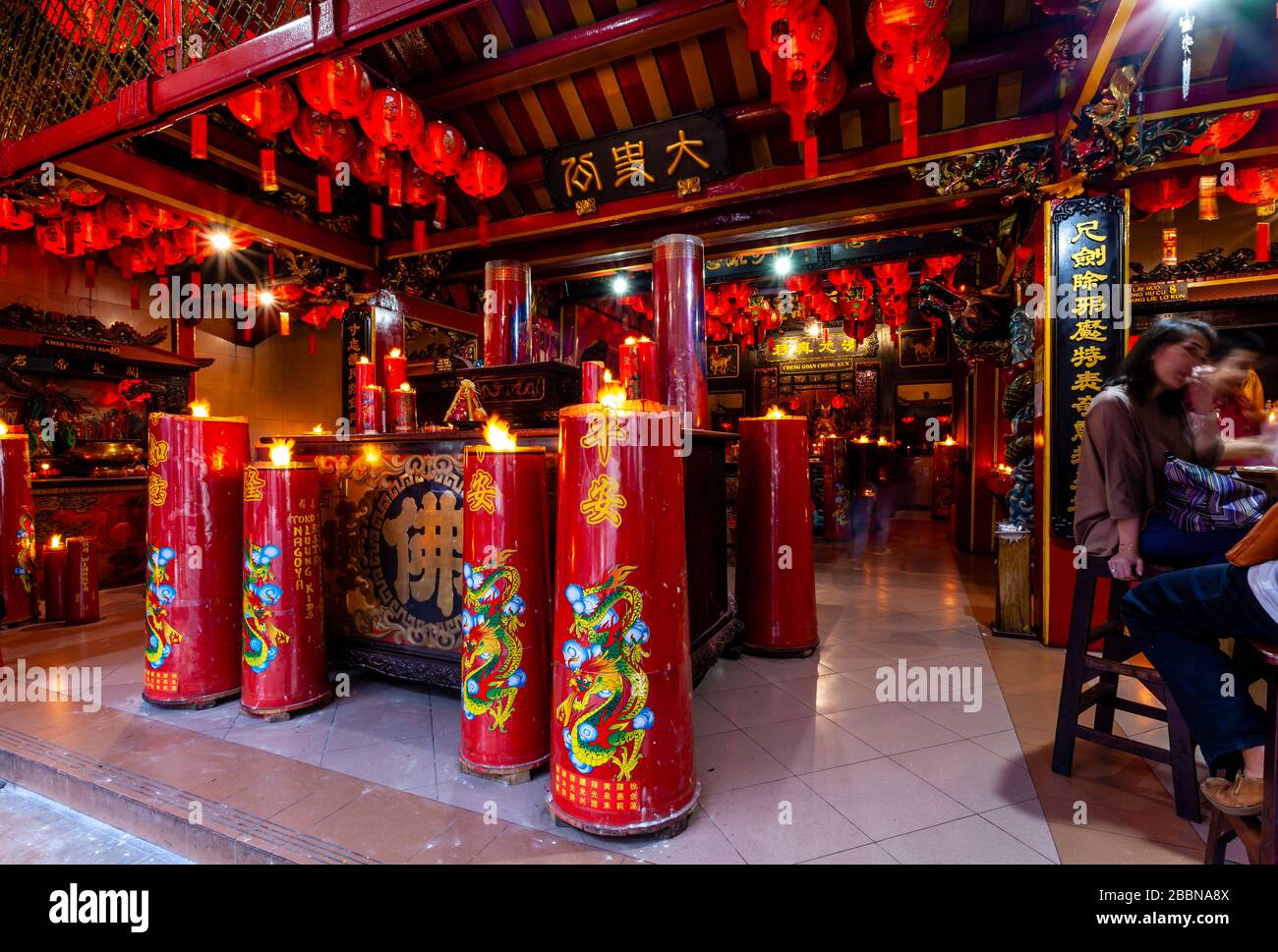 Toasebio Temple, Chinatown, Jakarta, Indonesia Stock Photo - Alamy