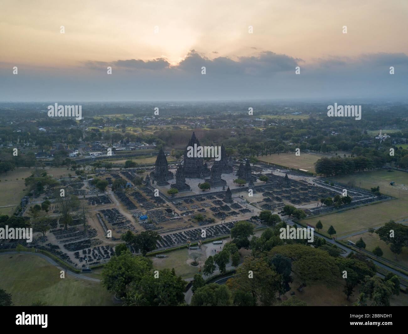 Top view buddhist stupa temple hi-res stock photography and images - Alamy