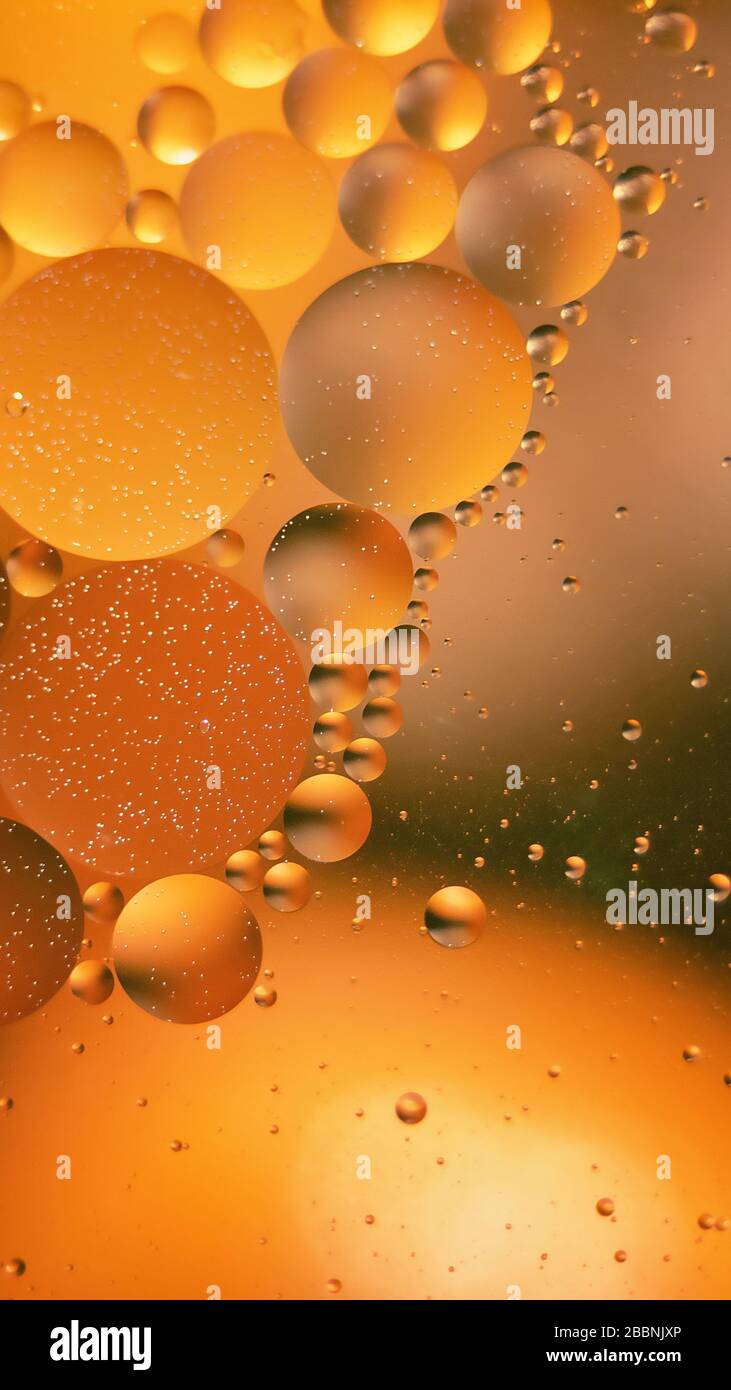 Oil bubbles on vibrant hi-res stock photography and images - Alamy
