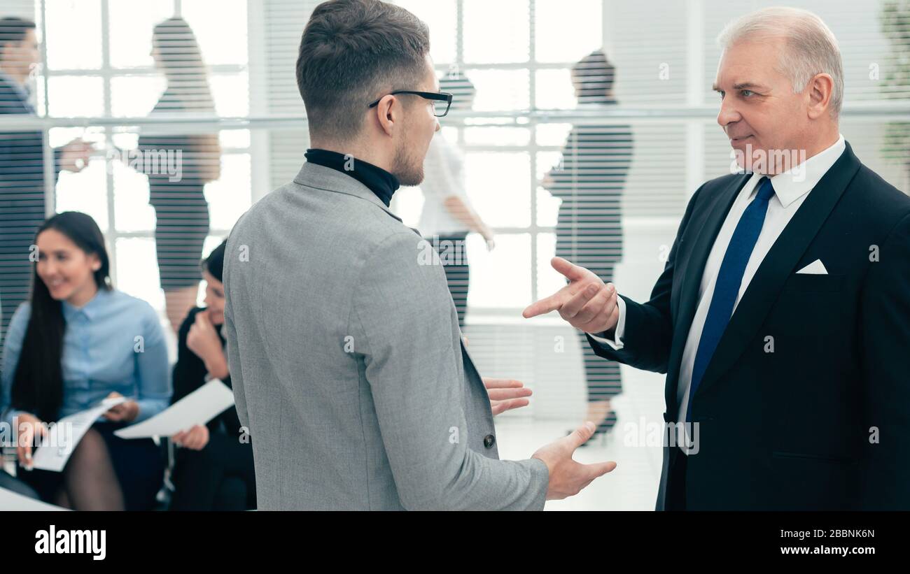 Boss and assistant hi-res stock photography and images - Alamy