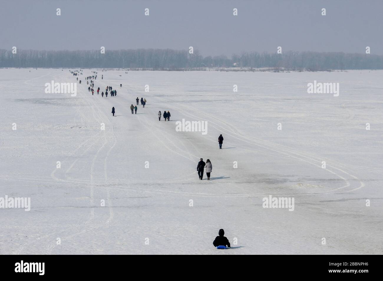 Winter ferry across the Volga river in Samara Stock Photo - Alamy