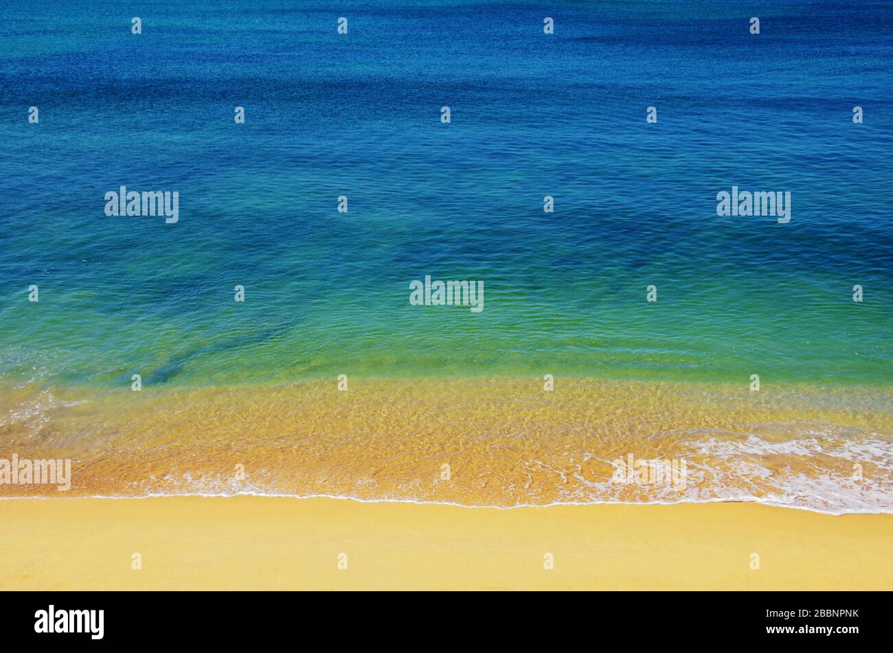 Cristal clear sea water hi-res stock photography and images - Alamy