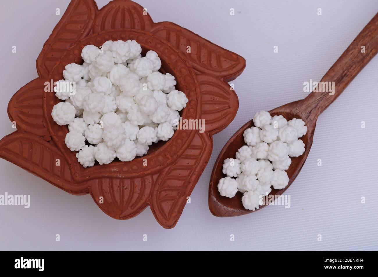 Puja thali hi-res stock photography and images - Alamy