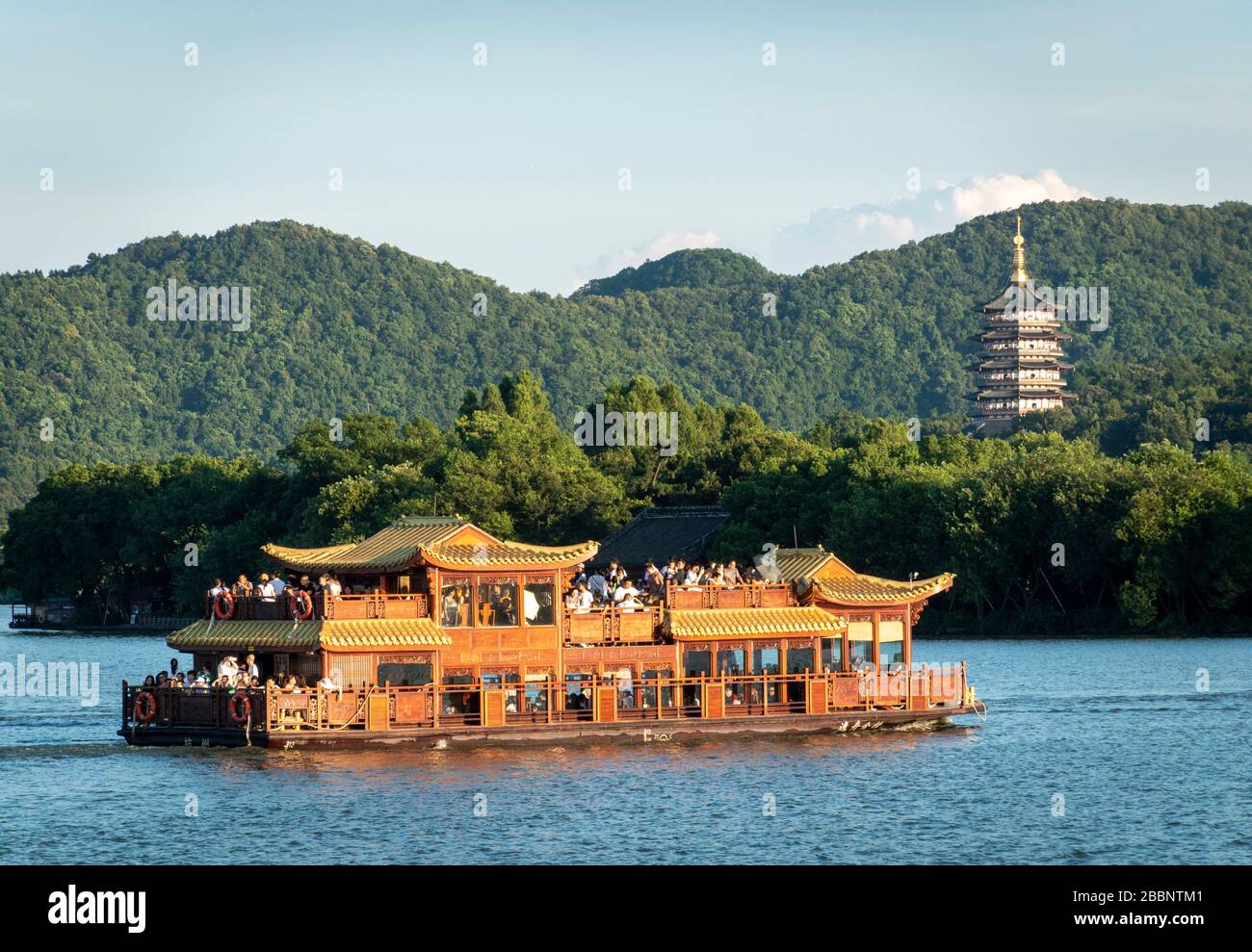 view of Leifeng Pagoda, West Lake in Hangzhou, China Stock Photo - Alamy