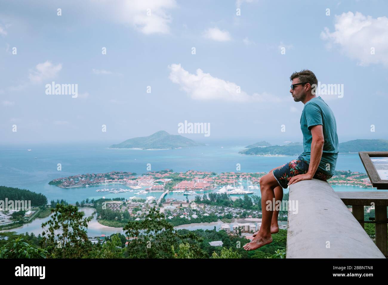Seychelles man hi-res stock photography and images - Alamy
