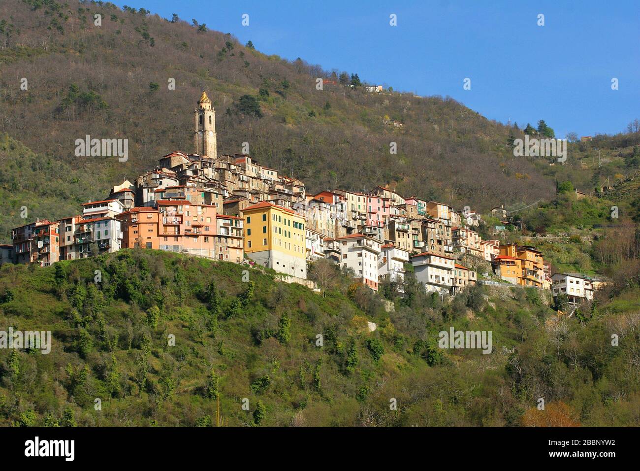 Village pigna hi-res stock photography and images - Alamy