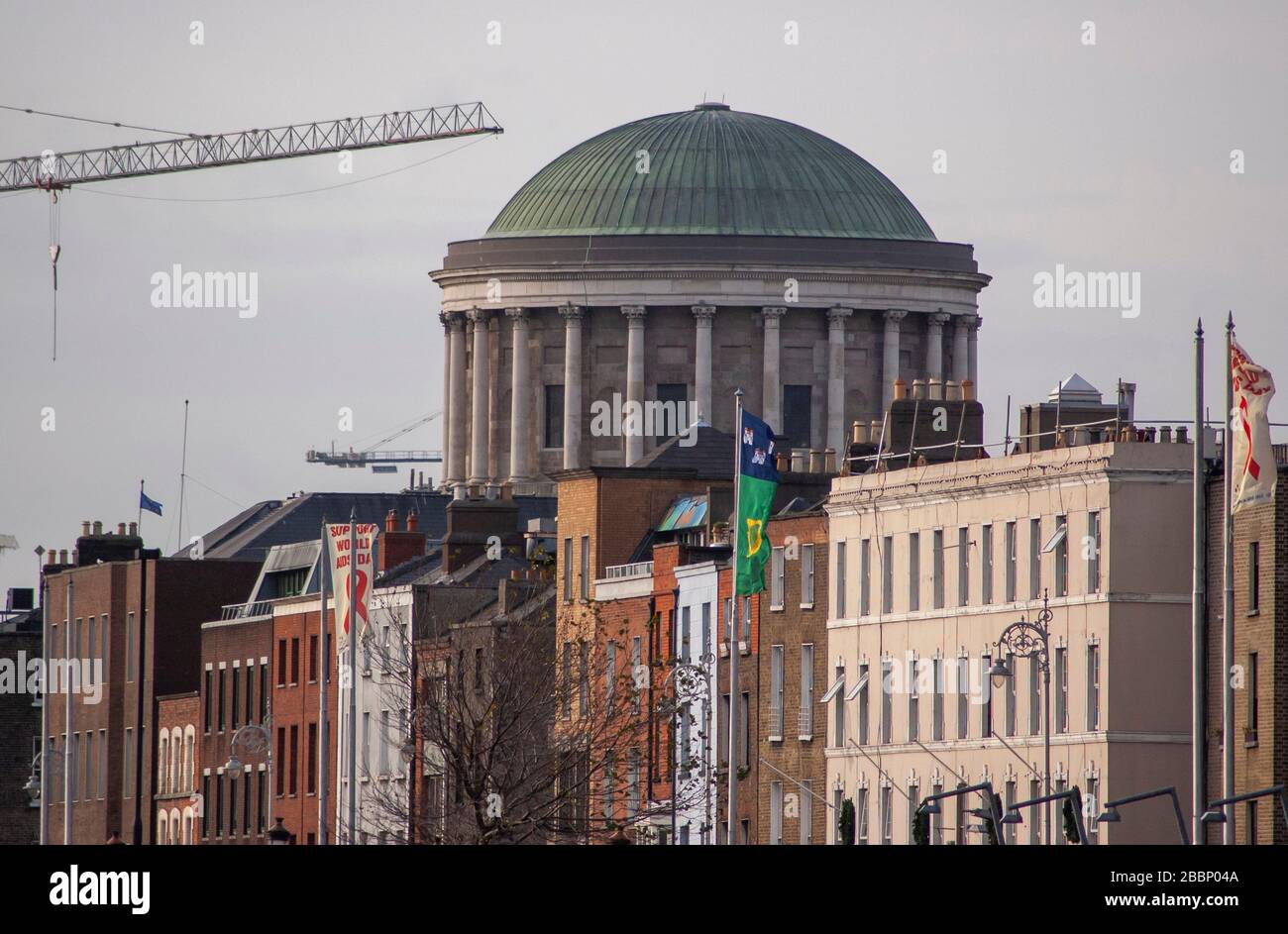 A view of the dome of Dublin's Four Courts Stock Photo - Alamy