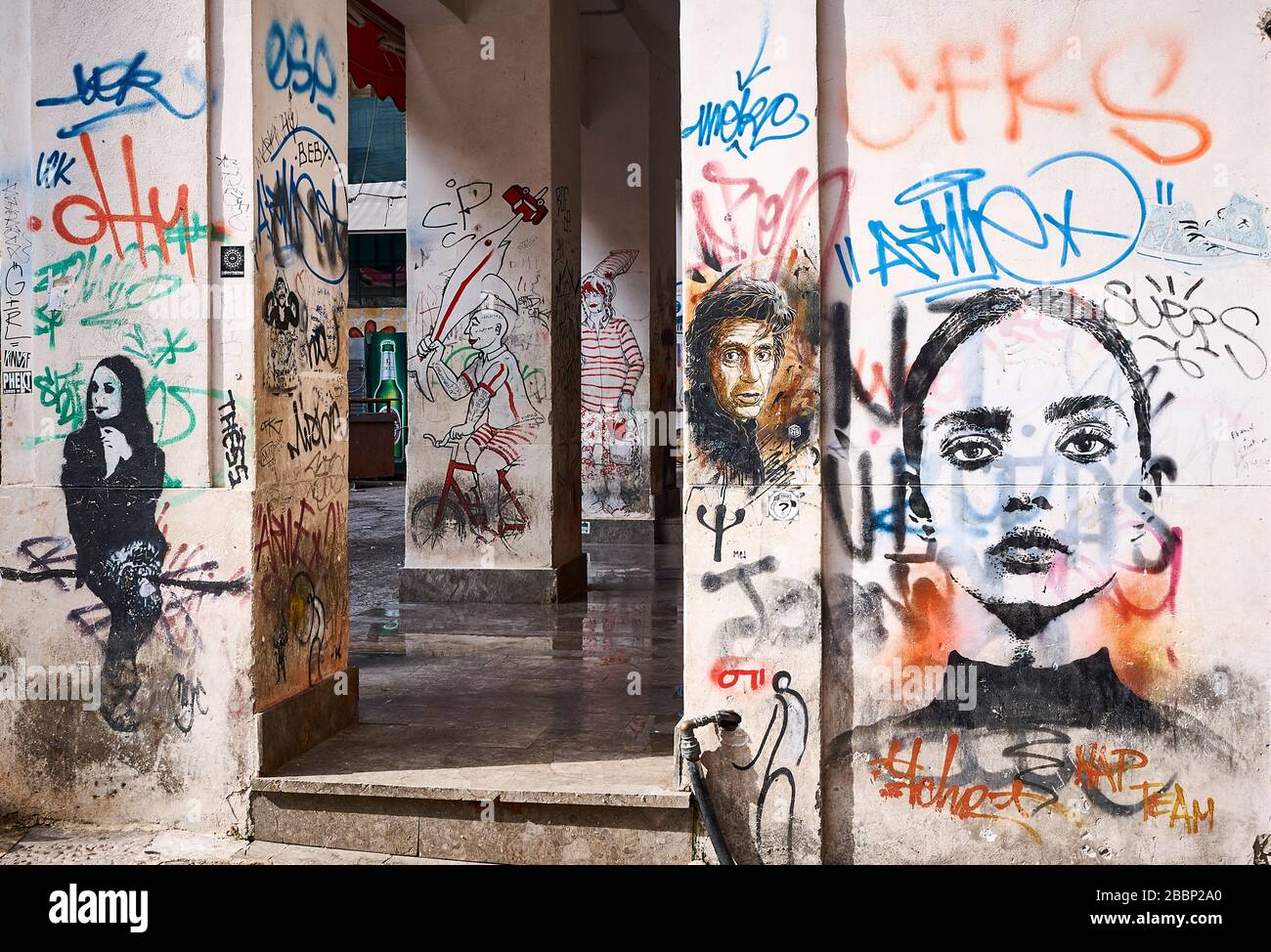 Jennifer conelly hi-res stock photography and images - Alamy