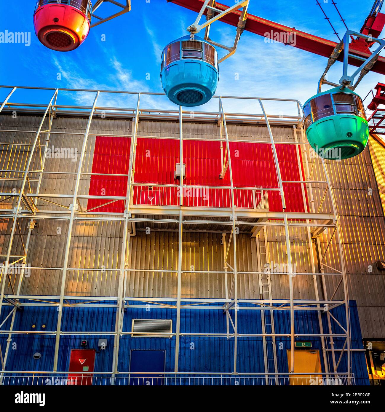 Colorful modern building hi-res stock photography and images - Alamy