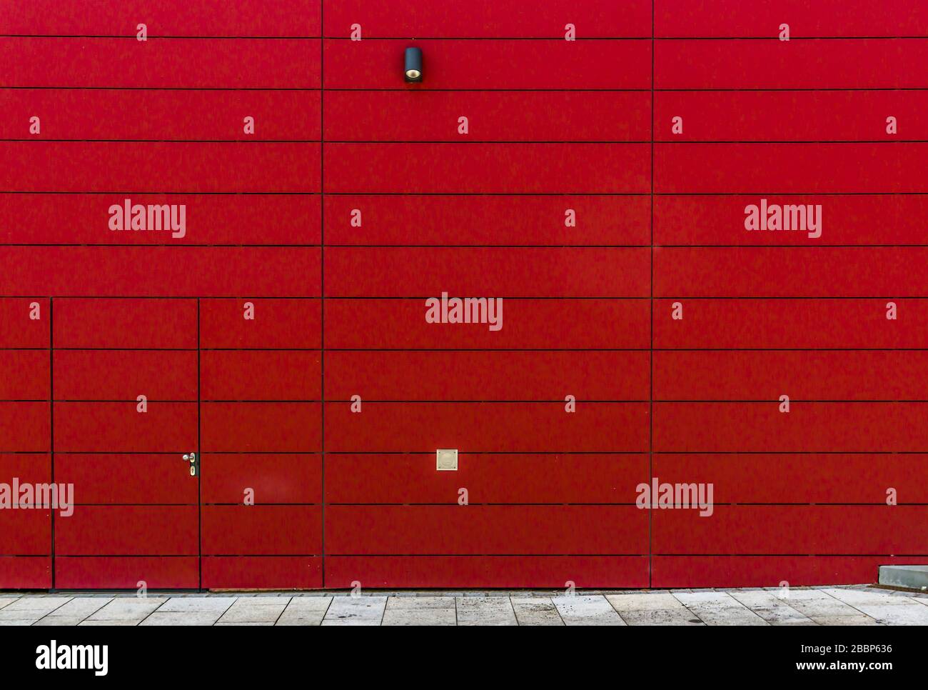 Sheet metal cladding hi-res stock photography and images - Alamy
