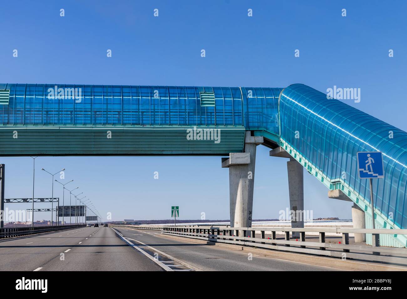 Overhead Crosswalk High Resolution Stock Photography and Images - Alamy