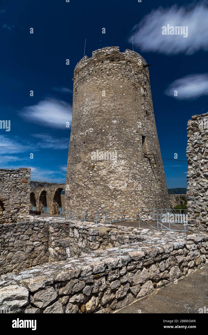 A round tower in the territory of the upper castle - the largest castle ...