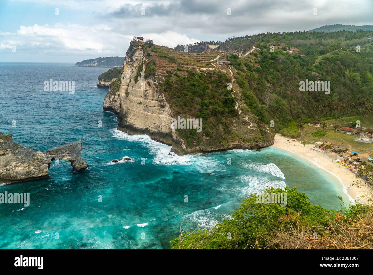 Cliffs nusa penida bali indonesia hi-res stock photography and images ...