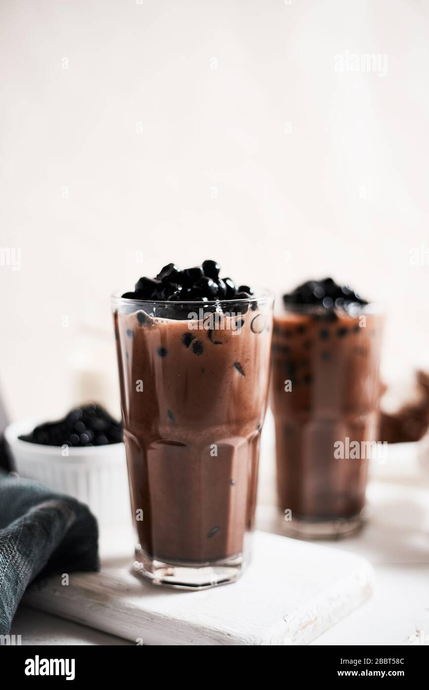 Homemade Milk Bubble Tea with Tapioca Pearls Stock Photo - Alamy
