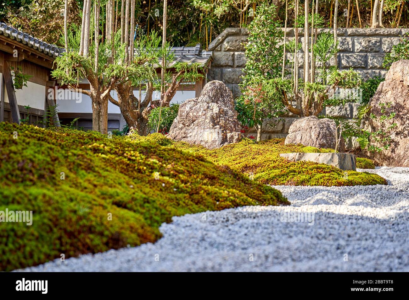Ancient japanese architecture hi-res stock photography and images - Alamy