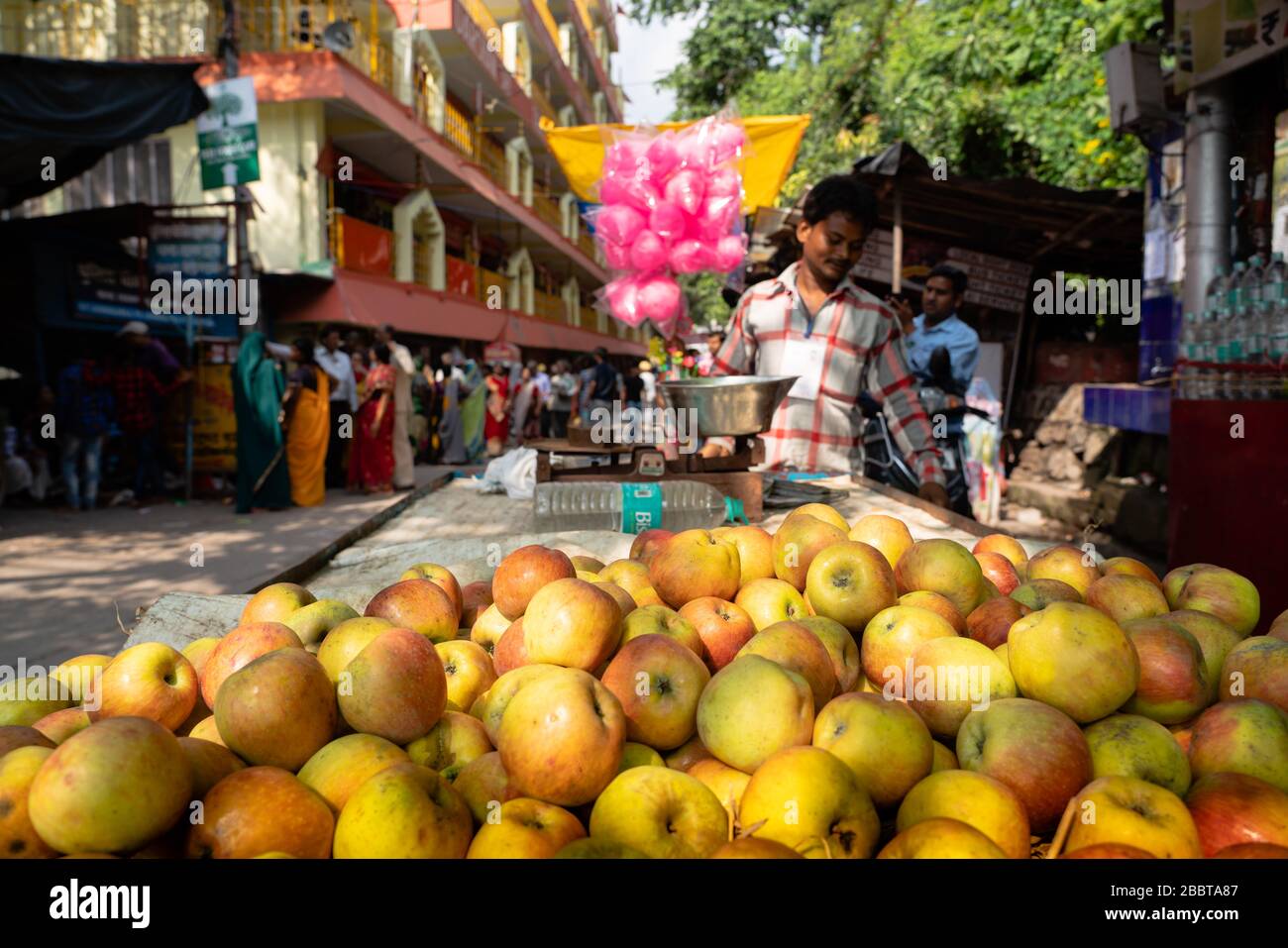 Old temple rishikesh india hi-res stock photography and images - Alamy