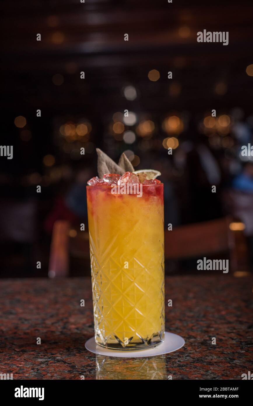 Presentation of drink in bar of restaurant bar Stock Photo - Alamy
