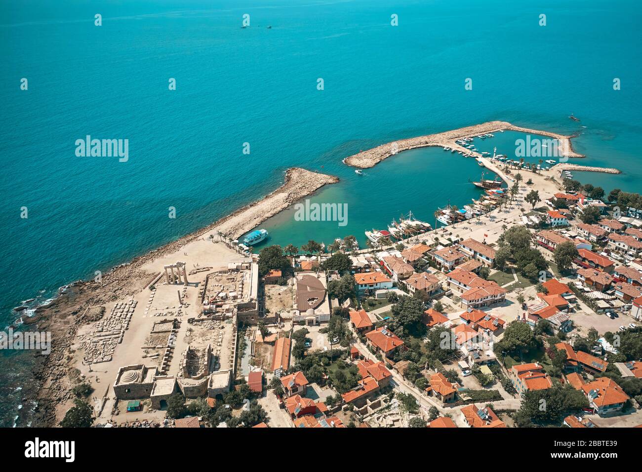 Aerial view picturesque sky lagoon hi-res stock photography and images ...