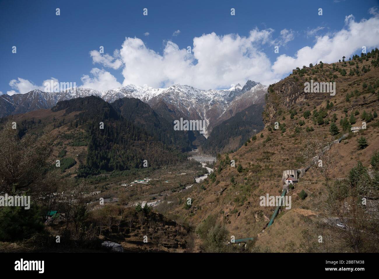 India Manali Rohtang Pass road - Oct 2018: Rohtang Pass in Northern ...