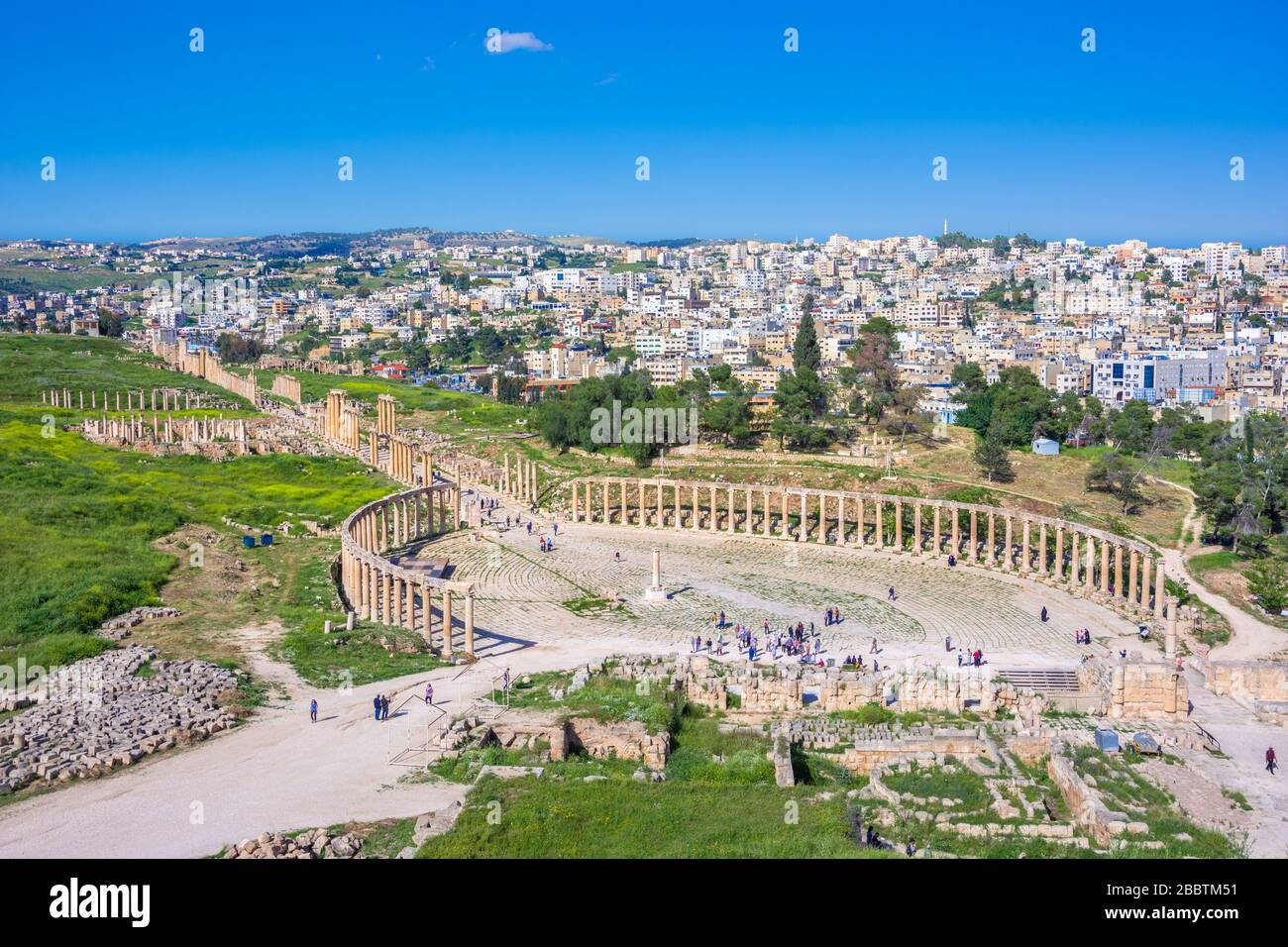 Jerash amphitheatre amphitheater jordan hi-res stock photography and ...