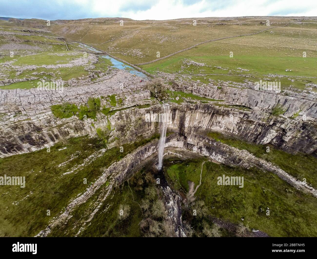 Malham cove waterfall 2015 hi-res stock photography and images - Alamy