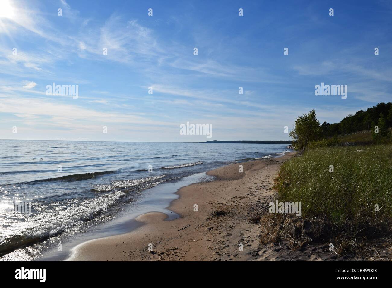 Hd lake hi-res stock photography and images - Alamy