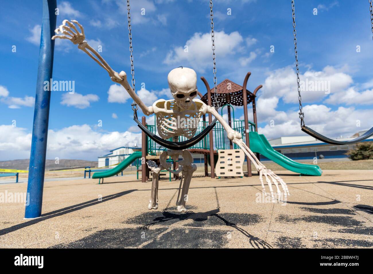 Empty Skeleton Hands High Resolution Stock Photography and Images - Alamy