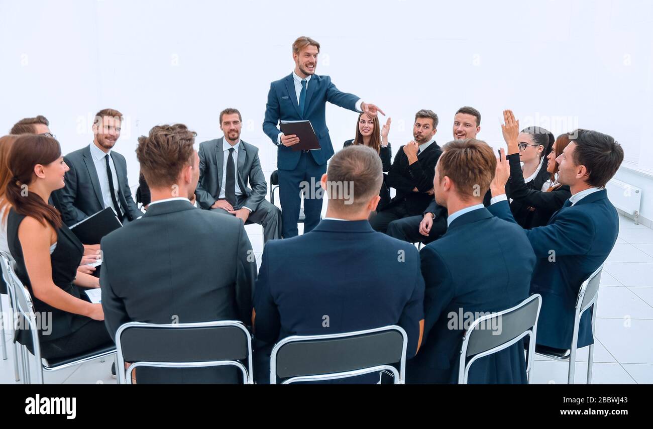 business team at the session on team building Stock Photo - Alamy