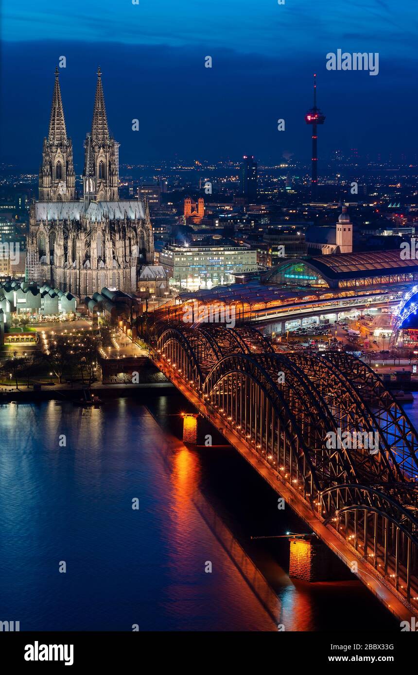 Koln dom hi-res stock photography and images - Alamy