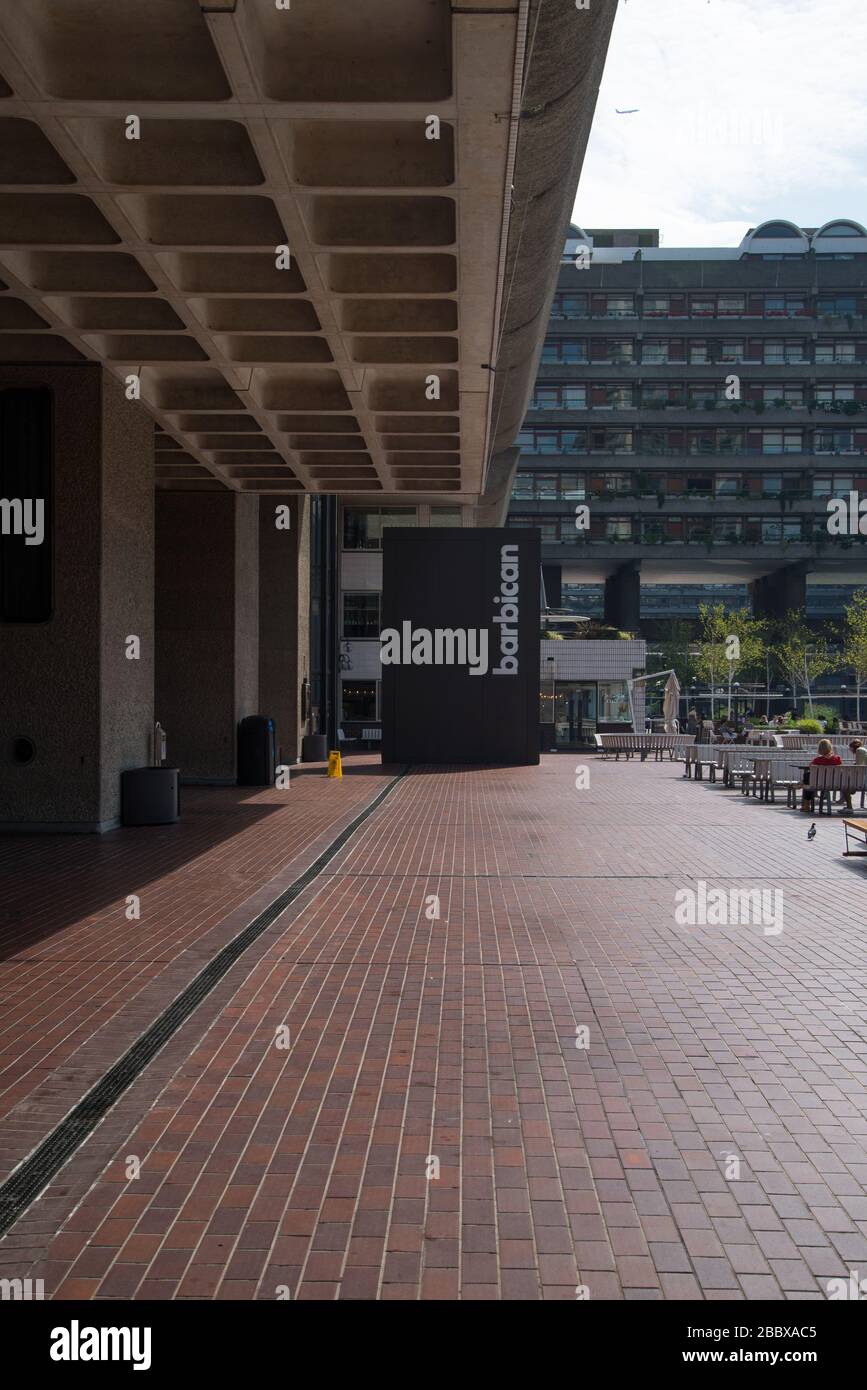 Courtyard Landscape Concrete 1960s Brutalist Architecture Barbican ...