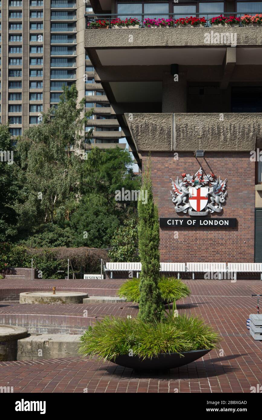 Courtyard Landscape Concrete 1960s Brutalist Architecture Barbican ...