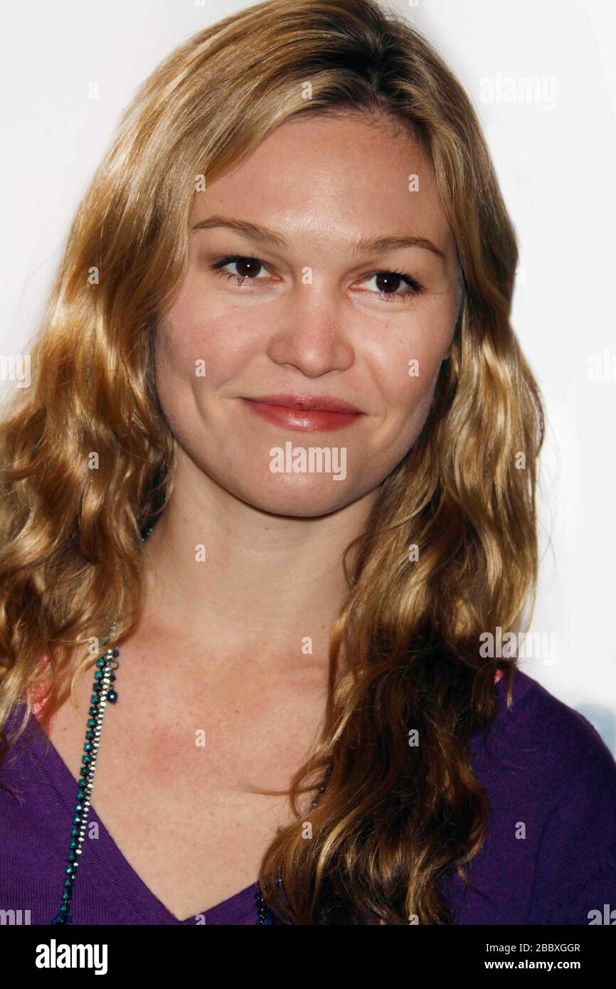 Laura Stiles's Instagram, Twitter & Facebook on IDCrawl