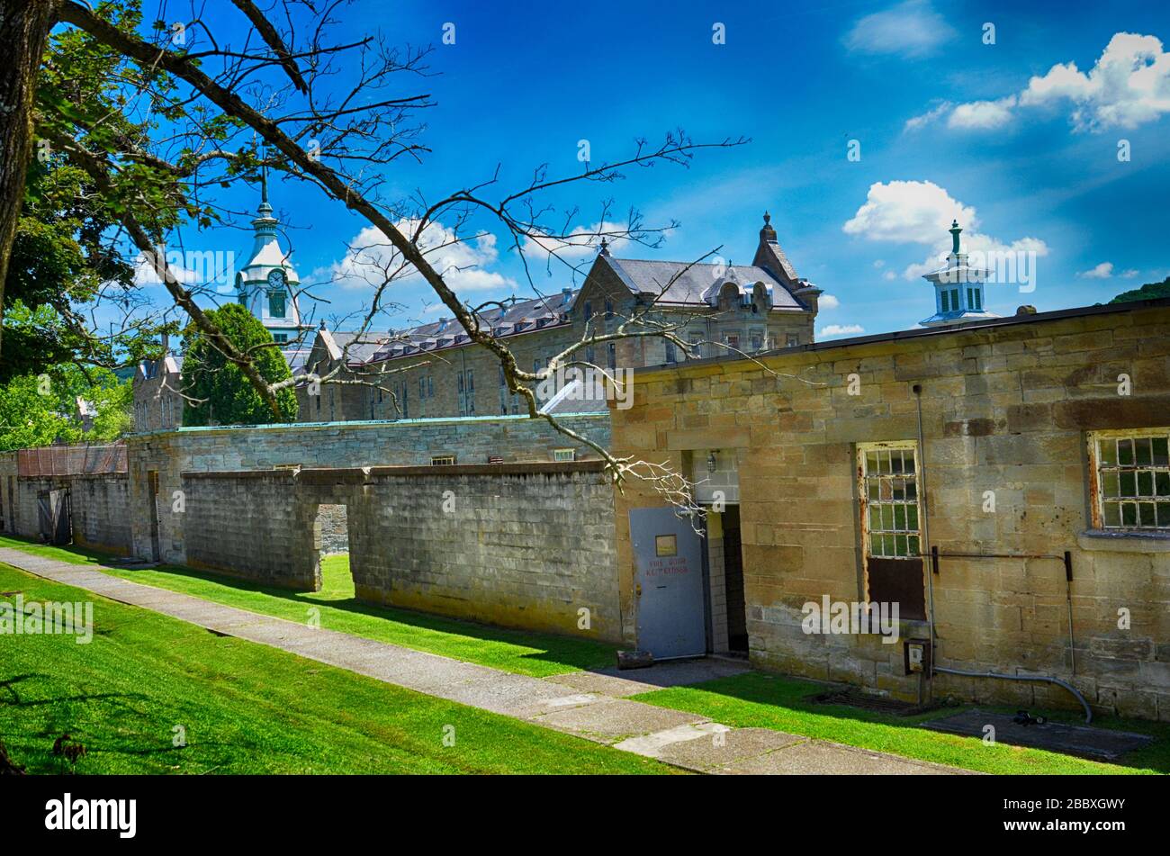 Trans allegheny lunatic asylum hi-res stock photography and images - Alamy