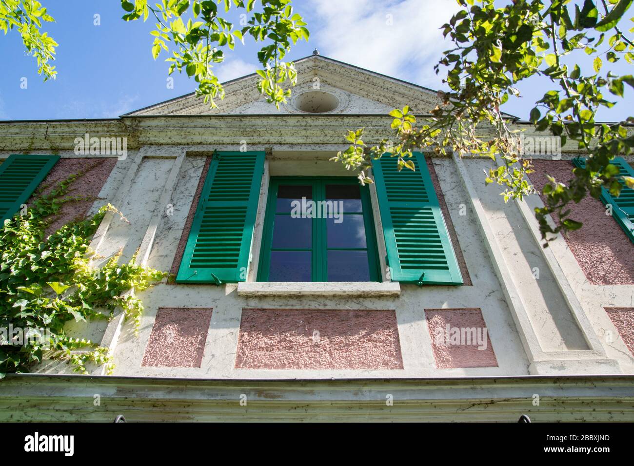 claude monet house Stock Photo - Alamy