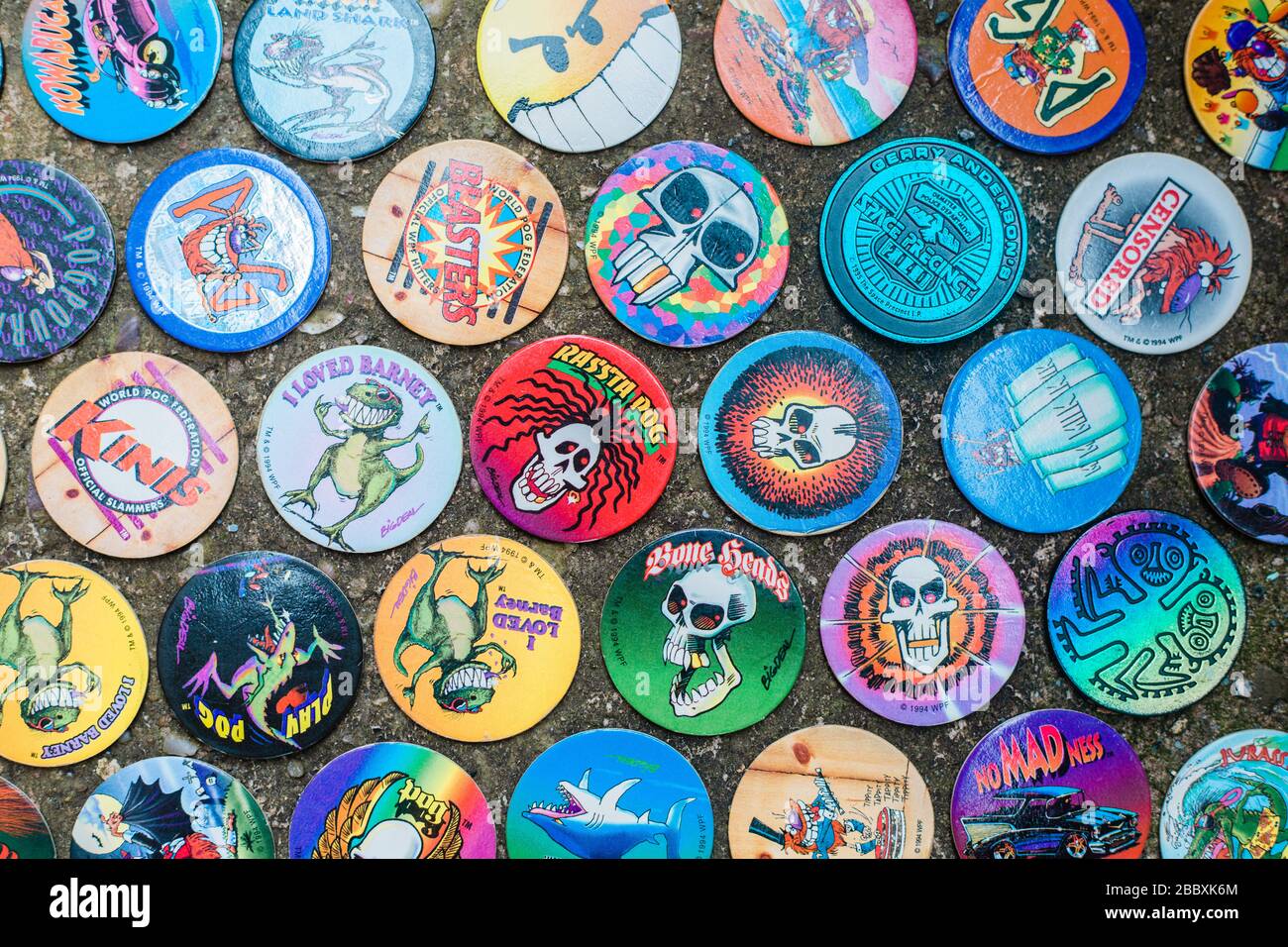 Pogs discs hi-res stock photography and images - Alamy
