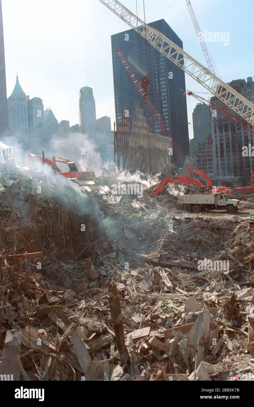 World trade center clean up hi-res stock photography and images - Alamy