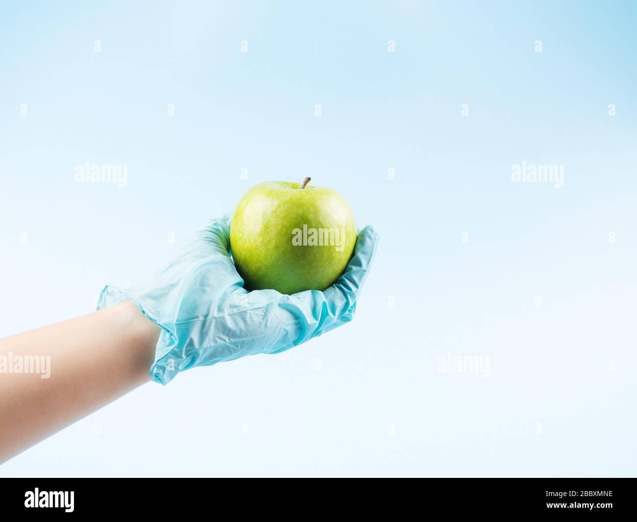 Blue apple fruit genetically modified hi-res stock photography and ...