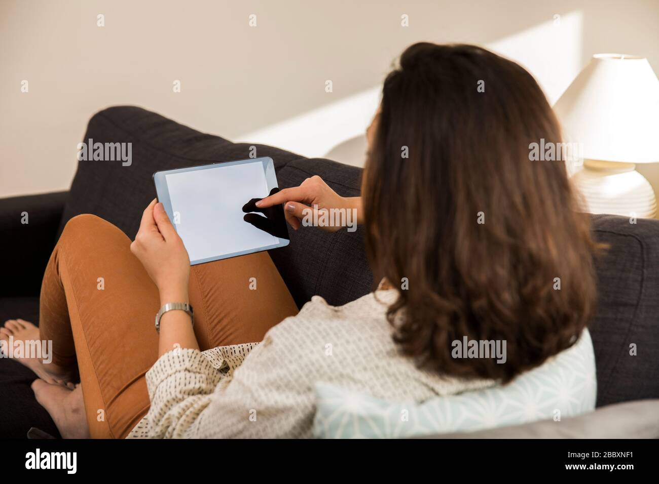 Scrolling reading hi-res stock photography and images - Alamy