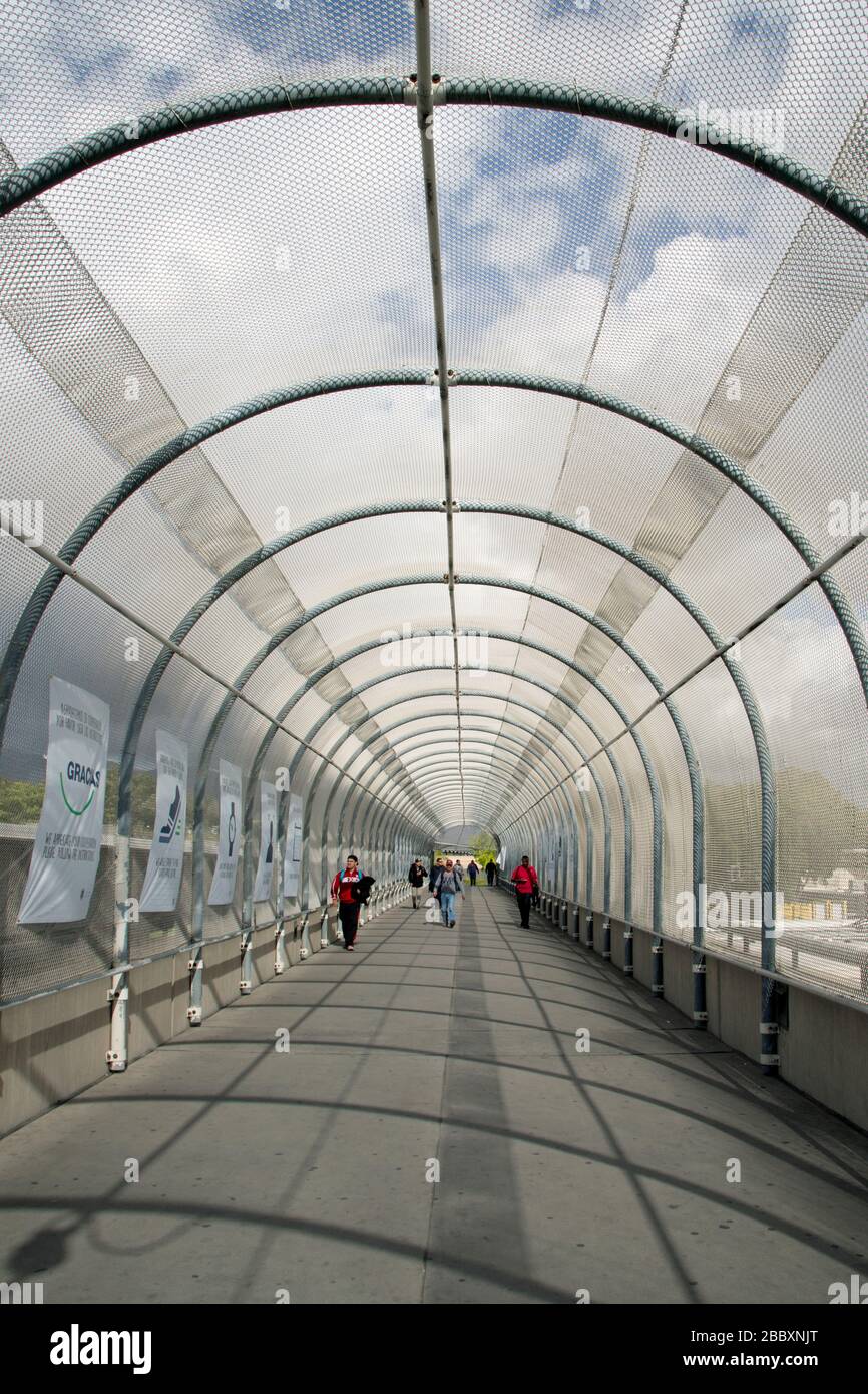 San Diego Sector Operations - Travelers cross over bridge walkway ...