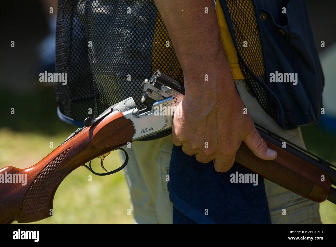 Trap shooting hi-res stock photography and images - Alamy