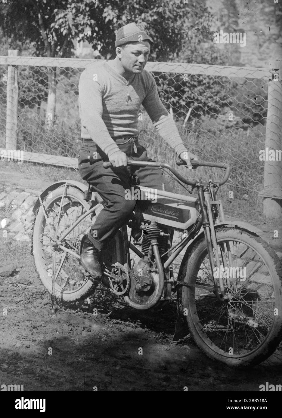Boxer Jim Flynn (1879-1935) who was born Andrew Chiariglione ca. 1910 ...
