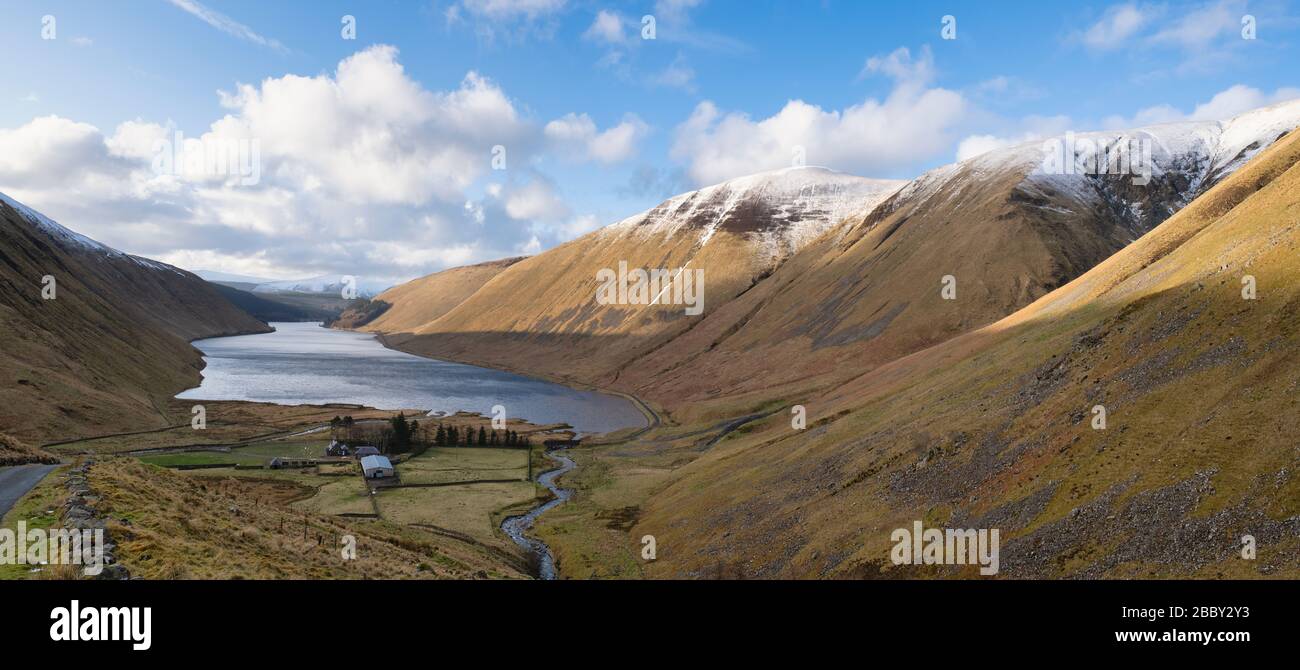 Scottish water reservoir hi-res stock photography and images - Alamy
