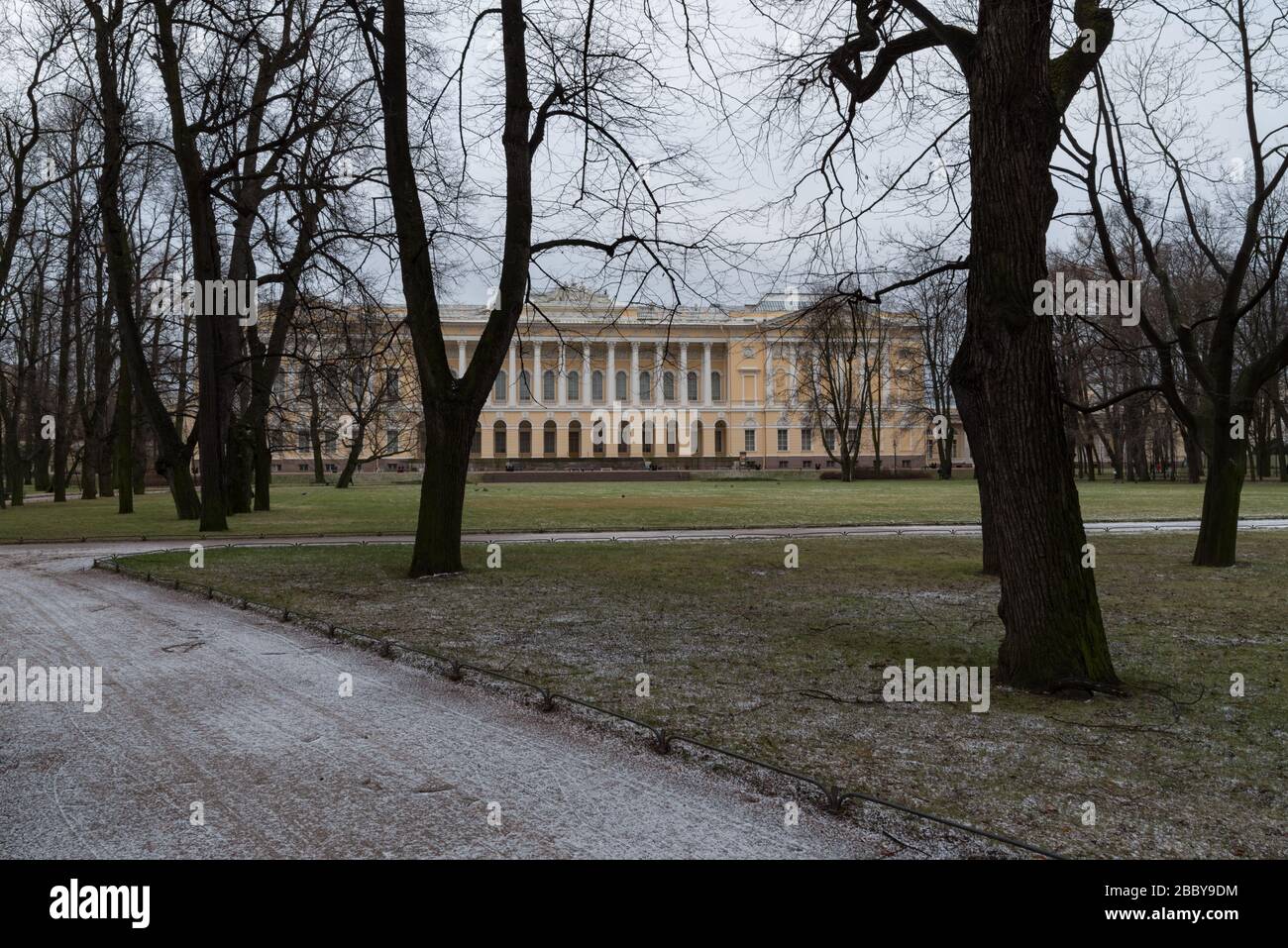 Saint Petersburg, Russia - January 1, 2020: Alley in Mikhailovsky ...