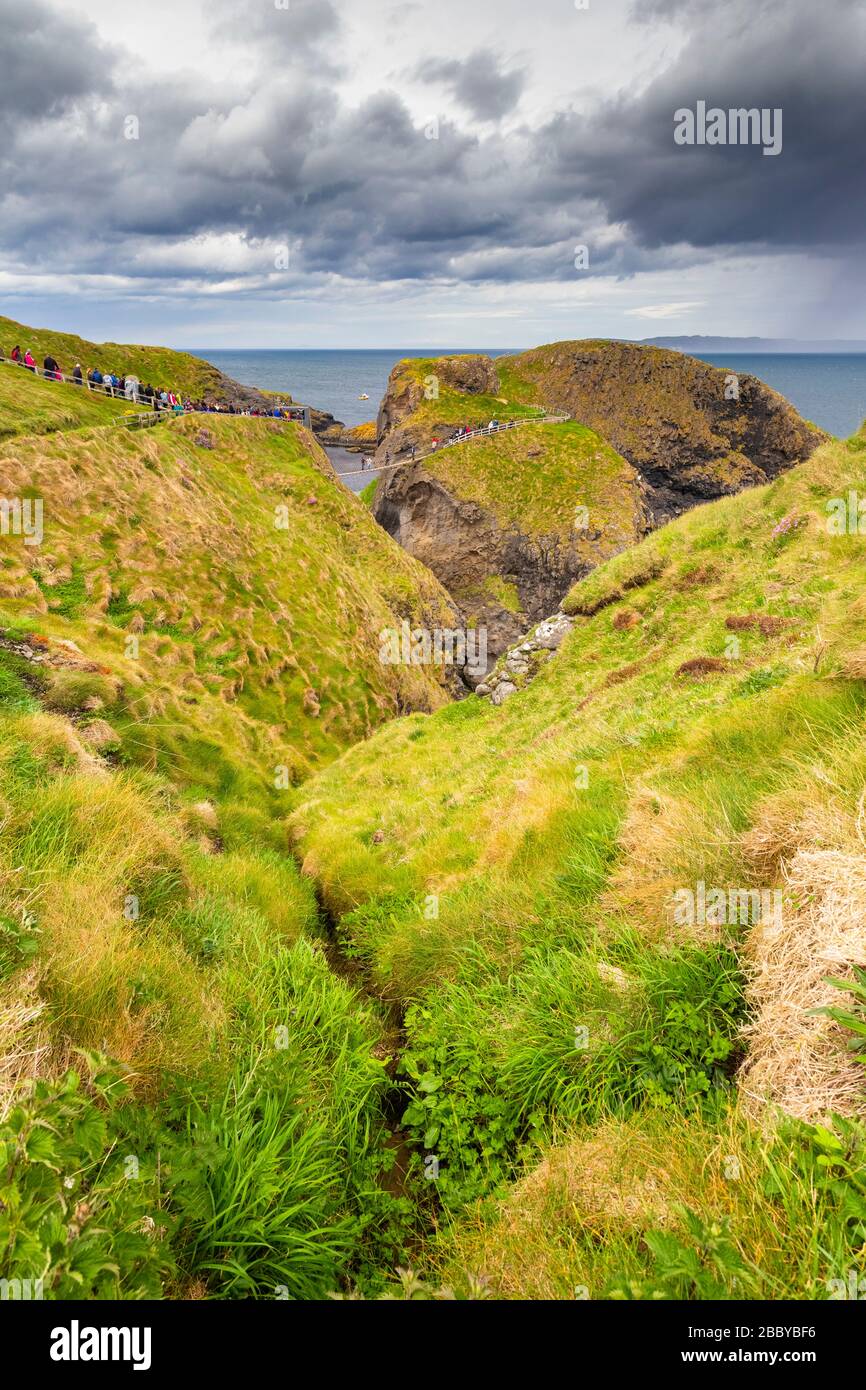 View of the Carrick-a-Rede Rope Bridge. Northern Ireland, County Antrim ...
