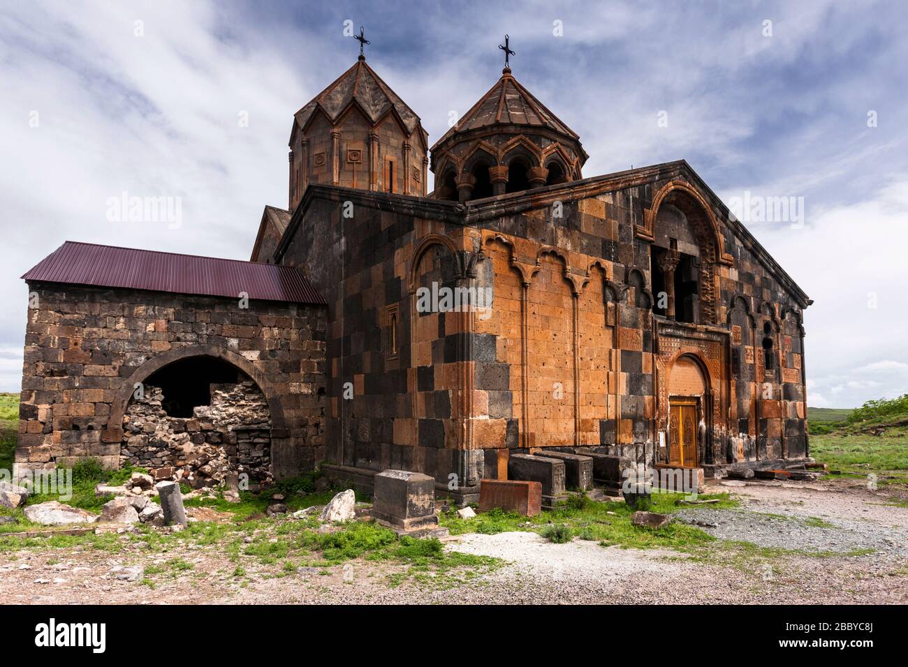 Hovhannavank, is medieval Armenian monastery, Armenian church, Kasagh ...