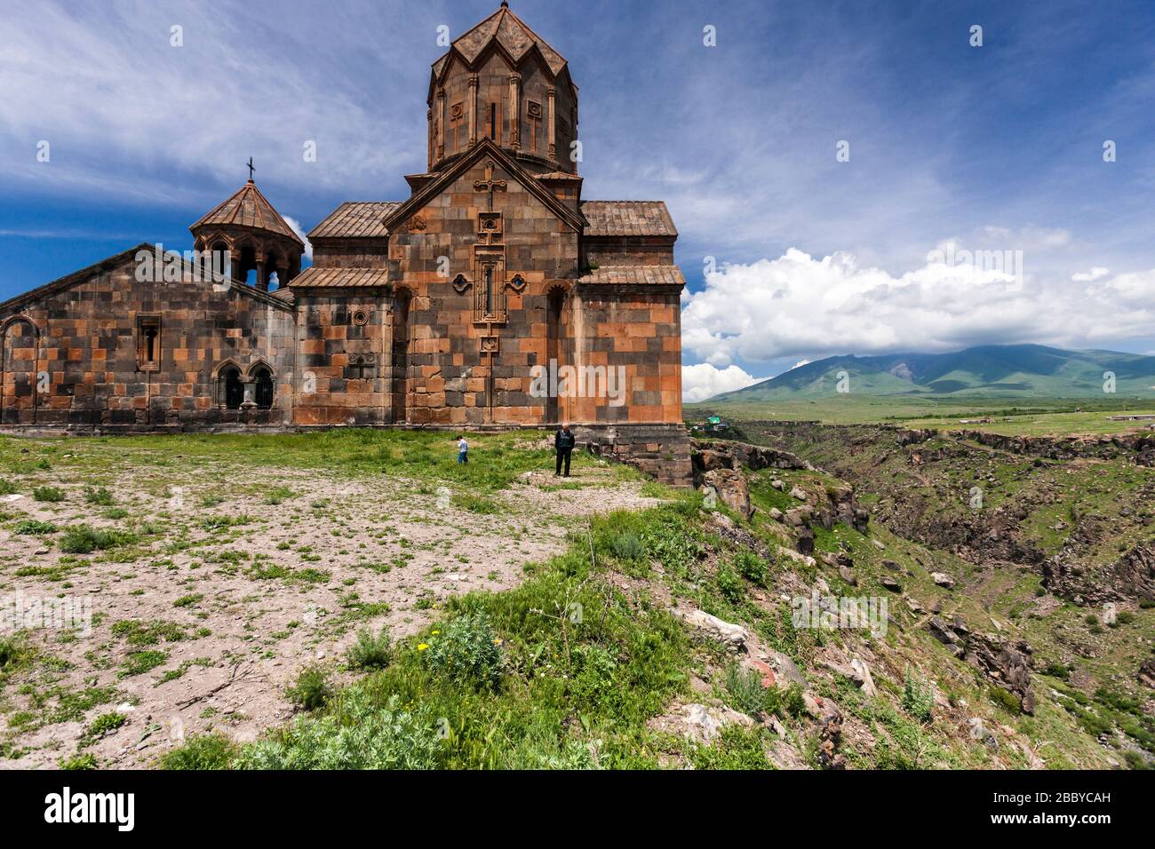 Hovhannavank, is medieval Armenian monastery, Armenian church, Kasagh ...